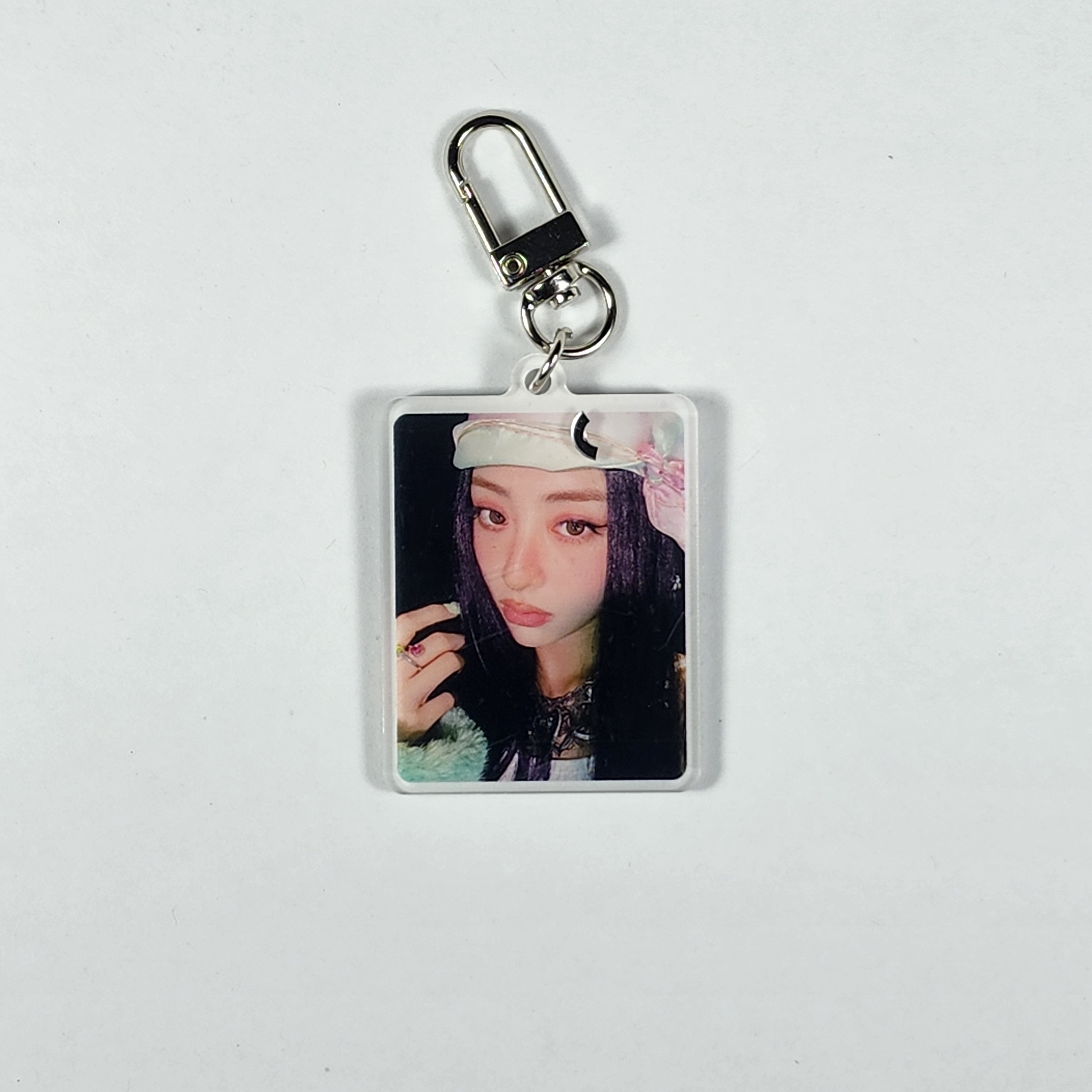 LE SSERAFIM | EASY [Weverse Keyring POB] – pluedo